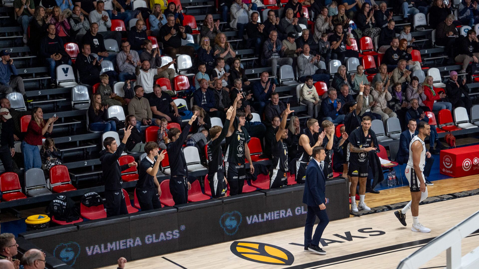 Optibet Latvijas - Igaunijas apvienotās basketbola līgas spēle VALMIERA ...